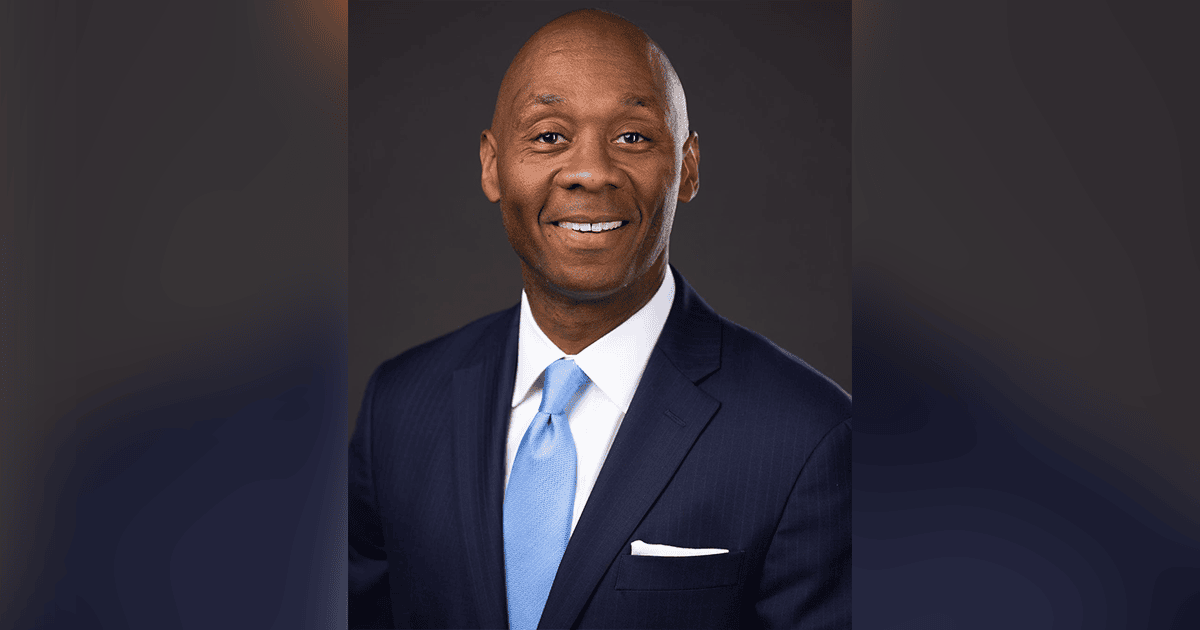 Ali Center President & CEO DeVone Holt Stepping Down From Role ...