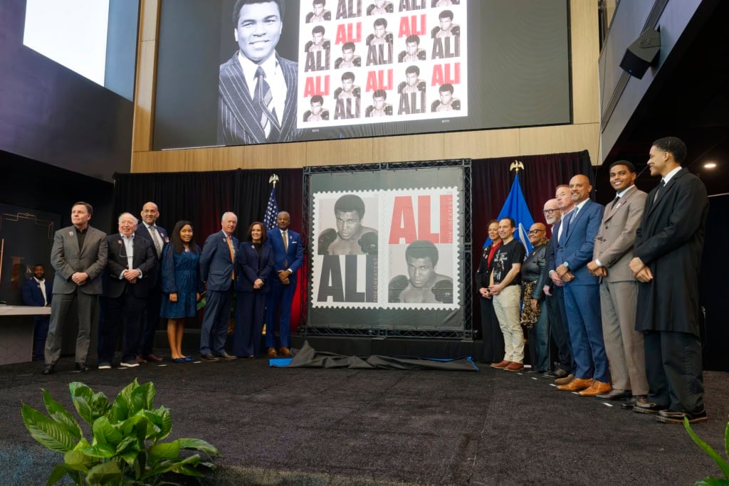 USPS Honors Boxing Champion Muhammad Ali With Forever Stamps - Muhammad ...